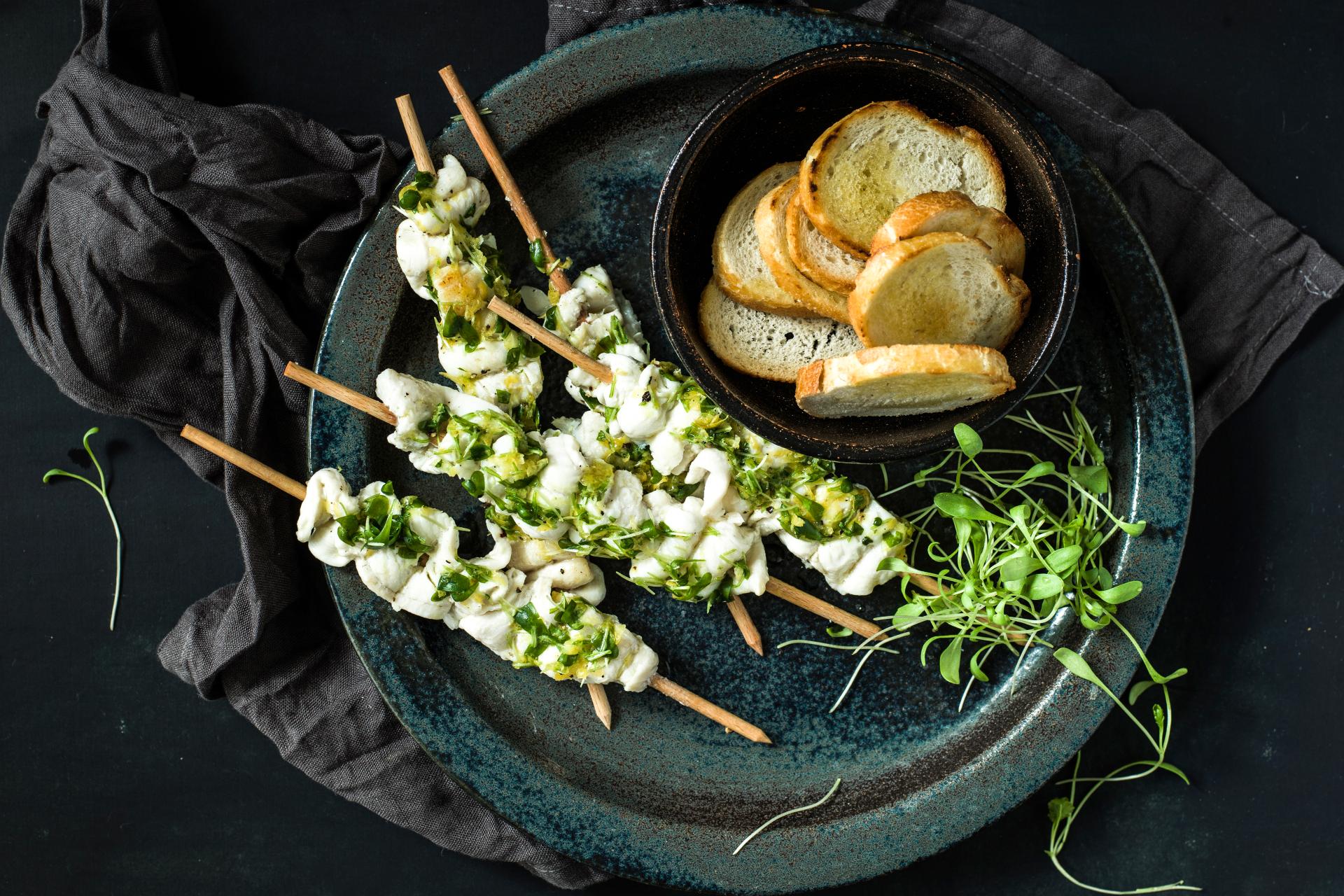 Fish satay with cress | Crustaceans / seafood | coop.ch