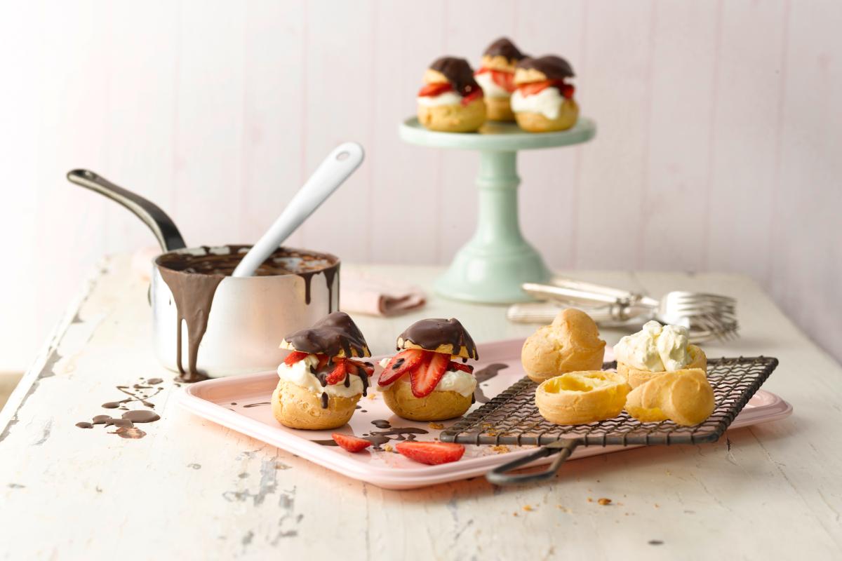 Petits choux aux fraises - Recette | fooby.ch