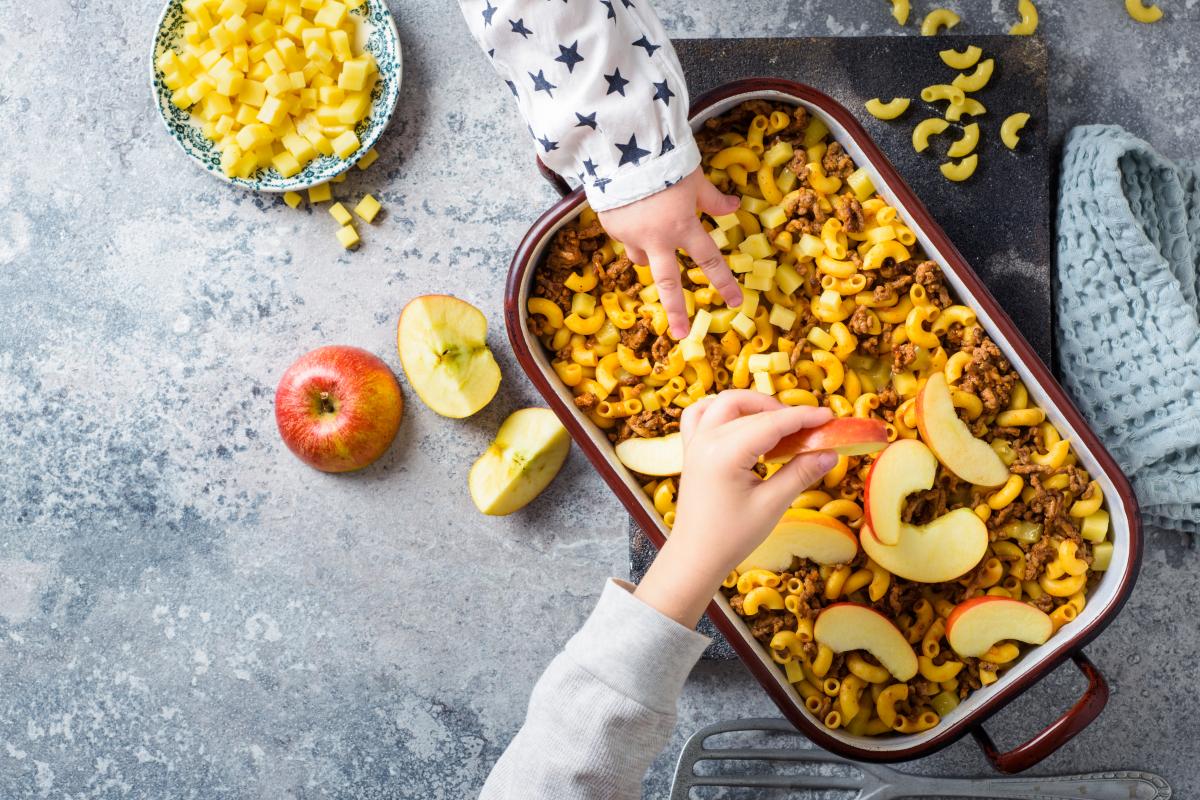 Gratin de cornettes à la viande hachée - Recette | fooby.ch