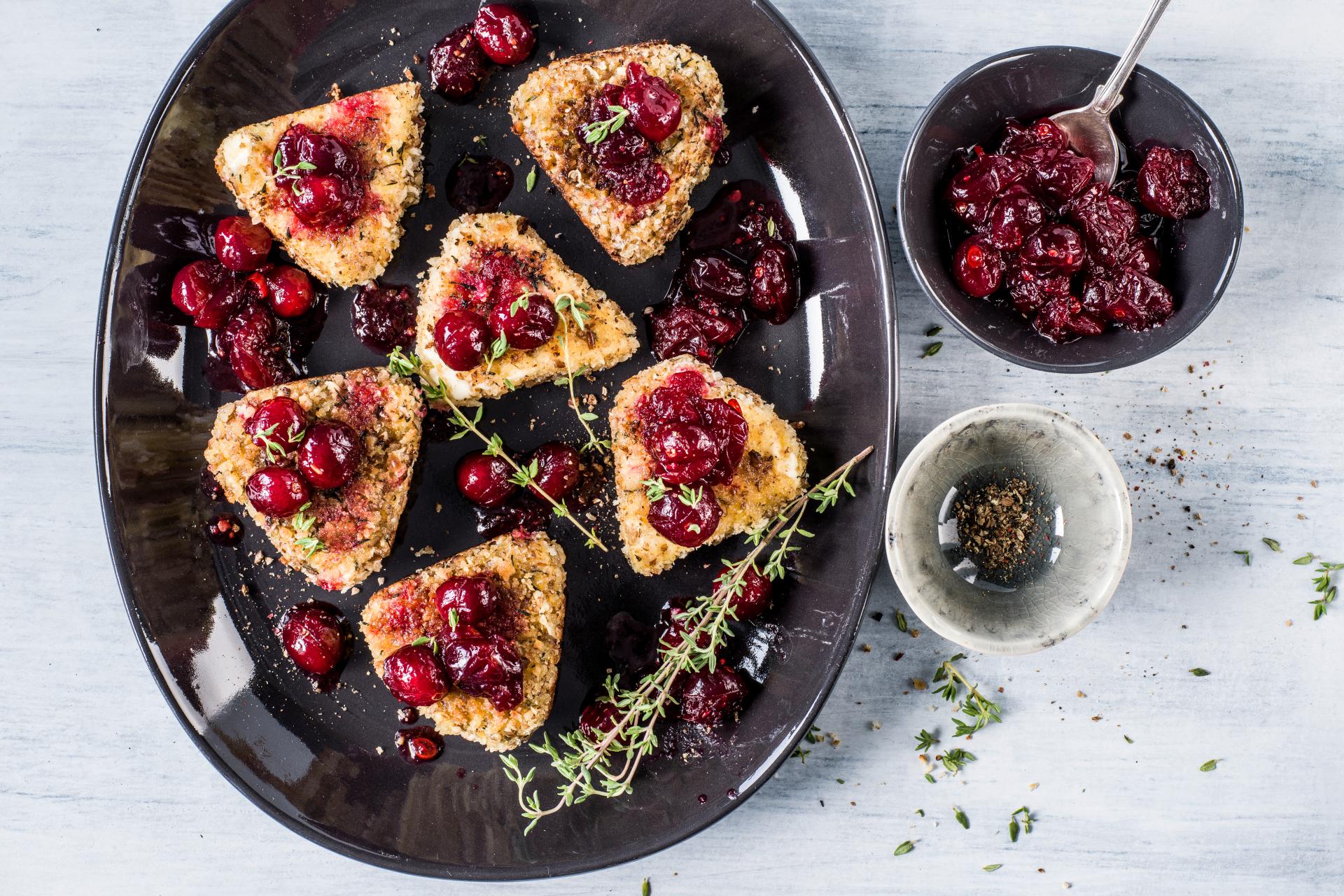 Fromage pané avec sauce aux canneberges | Apéritif et Finger food | coop.ch