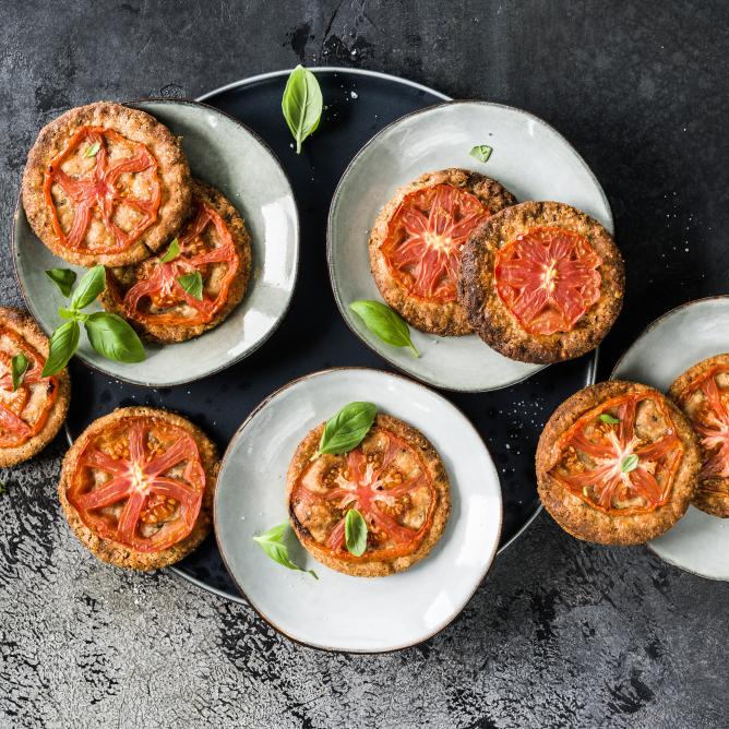 Tomato cookies | Aperitif fingerfood | coop.ch