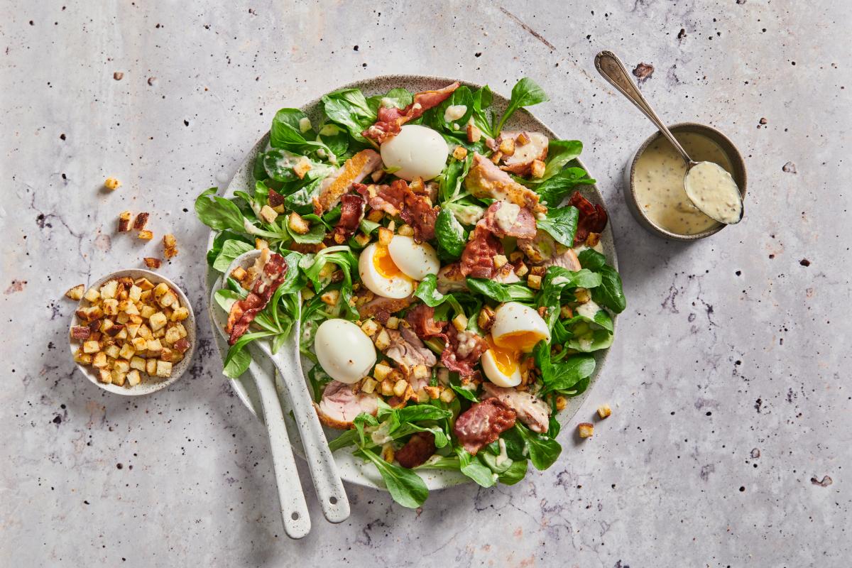 Salade César à la doucette - Recette | fooby.ch