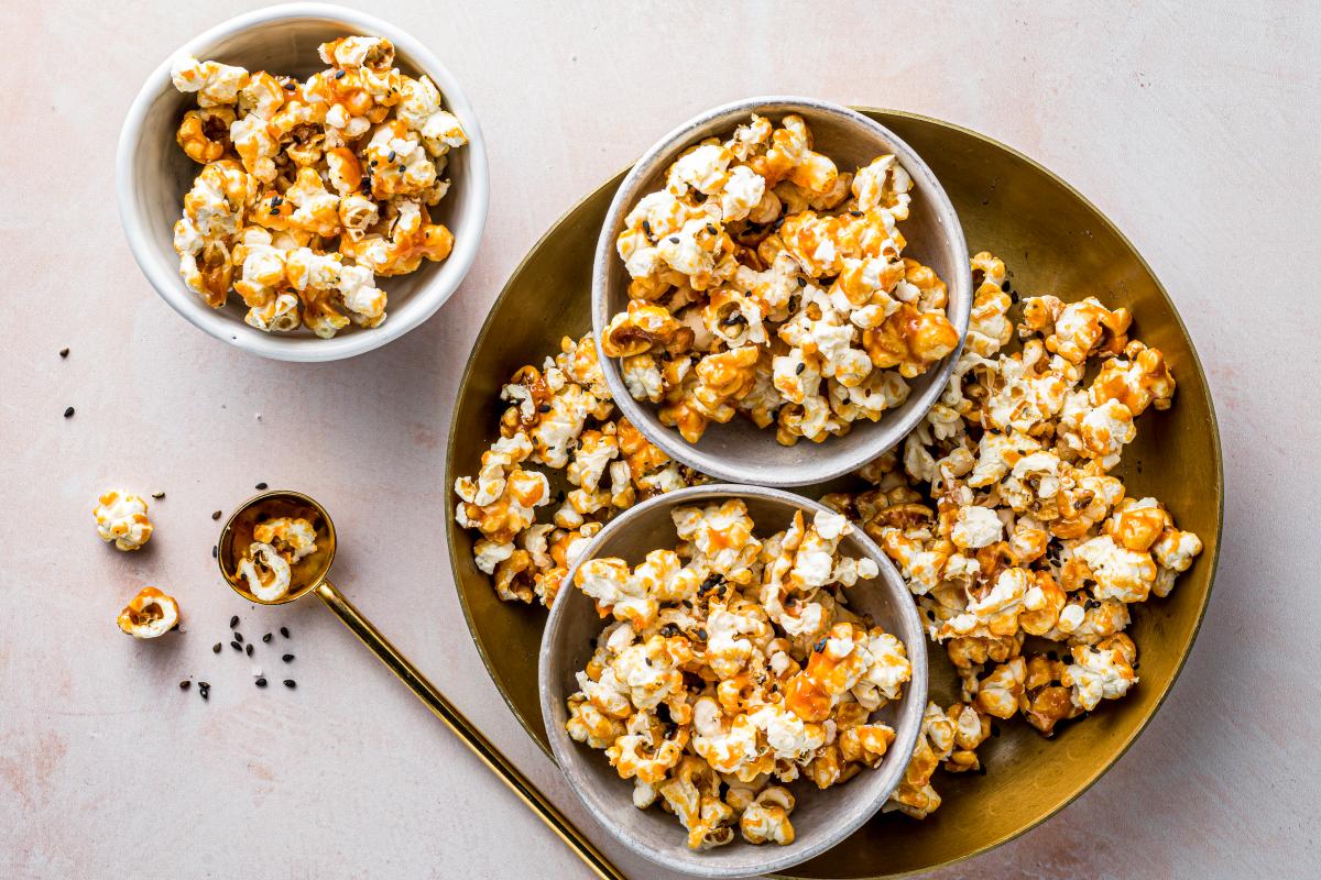 Miso-Sesam-Popcorn - Rezepte | fooby.ch