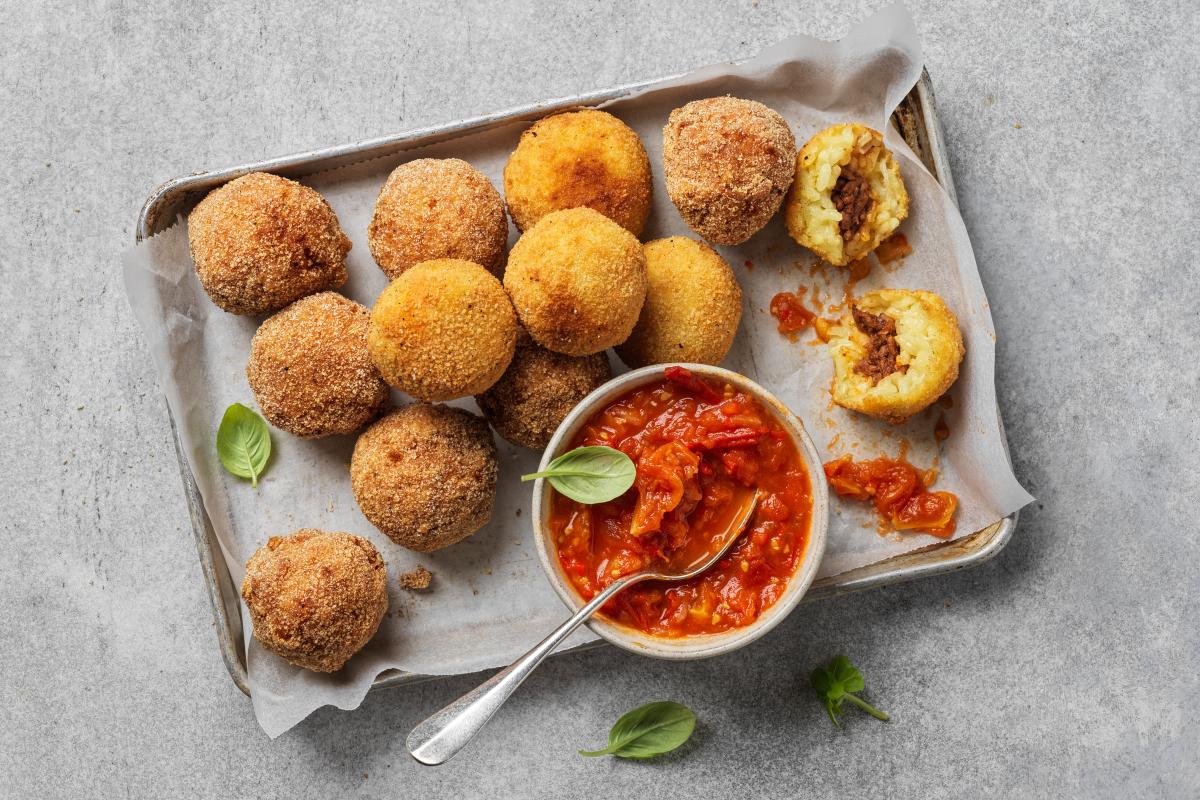 Arancini al Ragù - Rezepte | fooby.ch