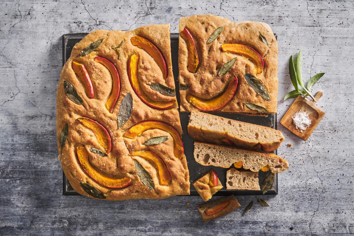 Kürbis-Focaccia - Rezepte | fooby.ch