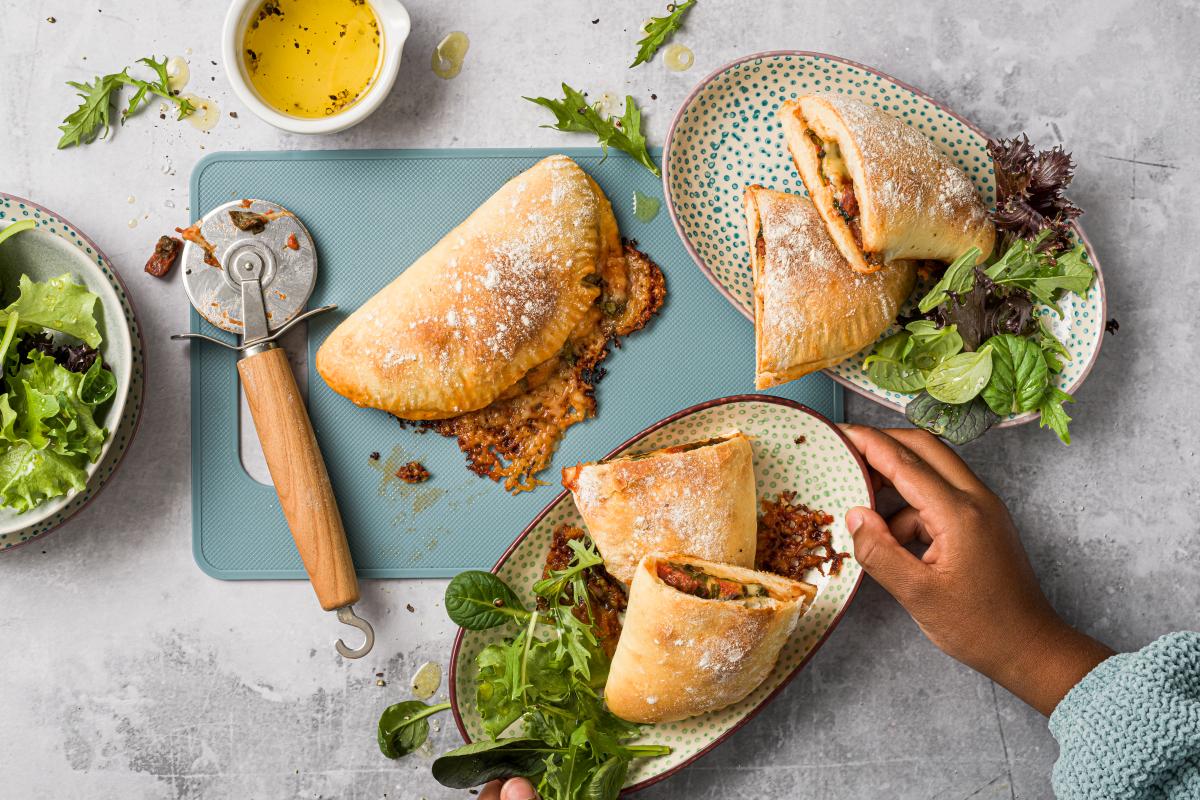 Calzones à la raclette - Recette | little FOOBY