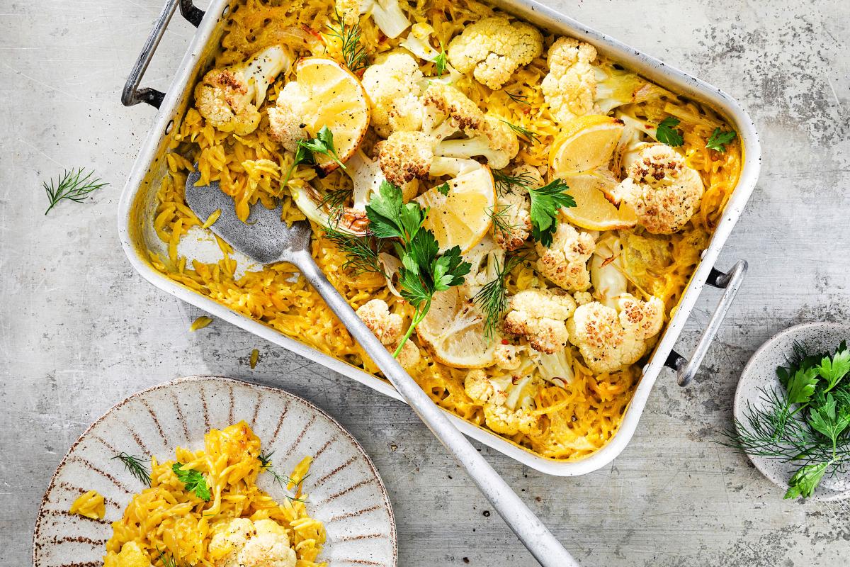 Ofen-Risoni mit Blumenkohl und Safran - Rezepte | fooby.ch
