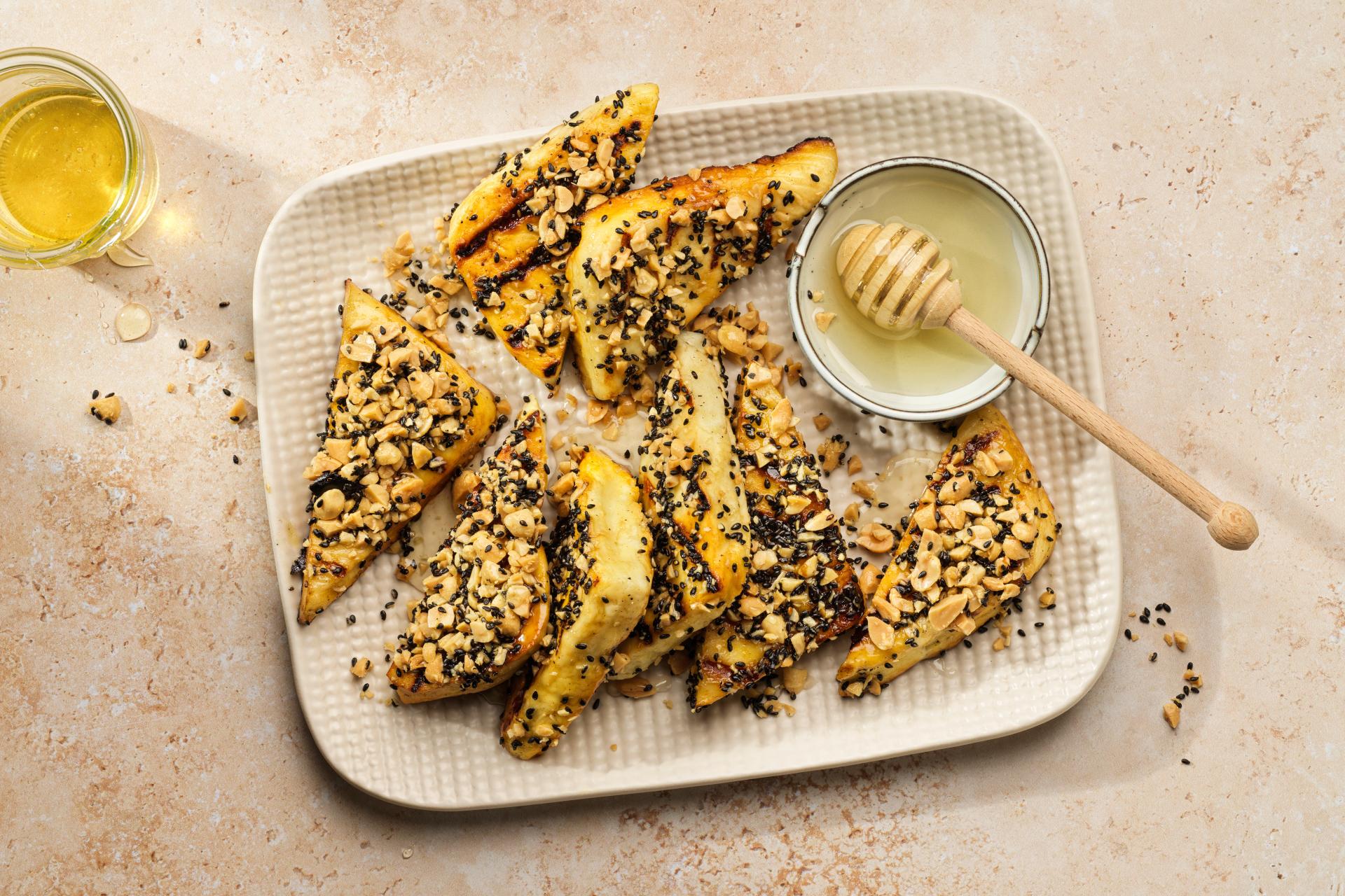 Grillierter Halloumi mit Honig und Sesam | Grillieren | coop.ch