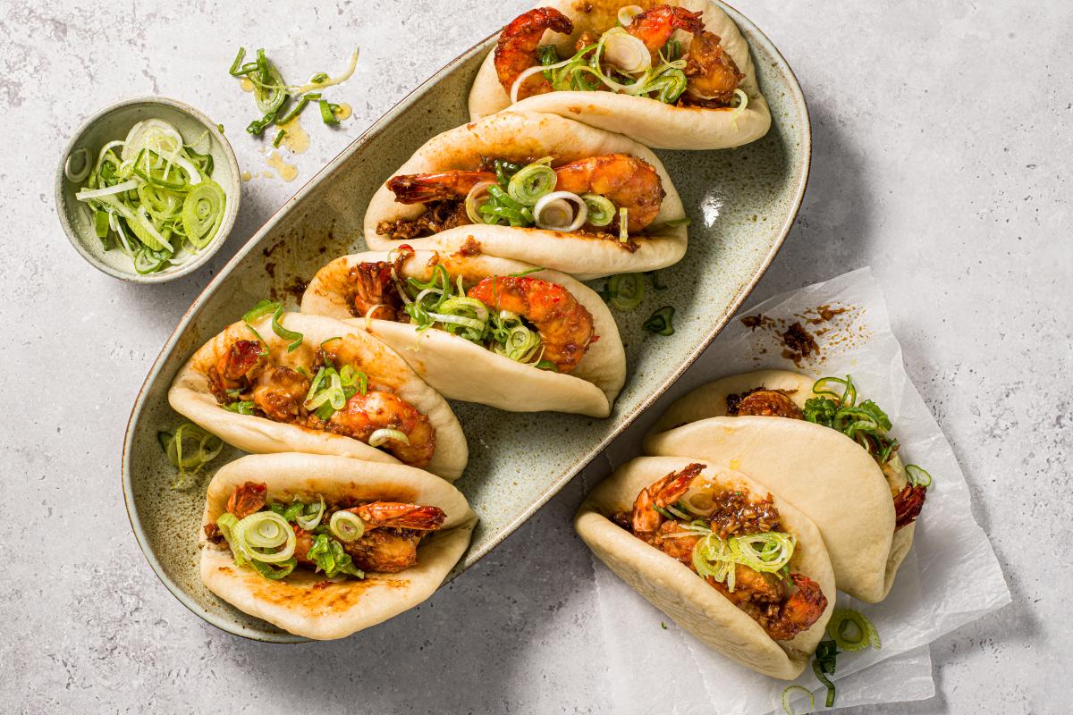 Bao buns with prawns - Recipes | fooby.ch