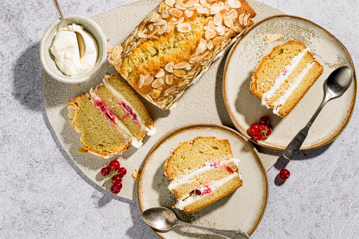 Redcurrant cake - Recipes | fooby.ch