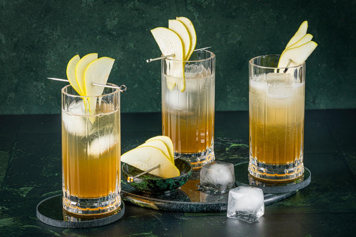 Rosmarin-Lillet mit Birne - Rezepte | fooby.ch