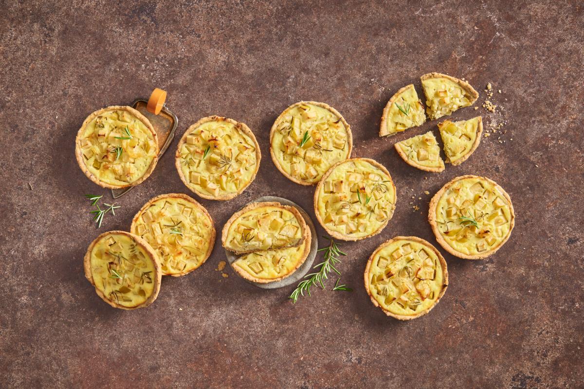 Tartelettes aux pommes et au fromage de chèvre - Recette | fooby.ch