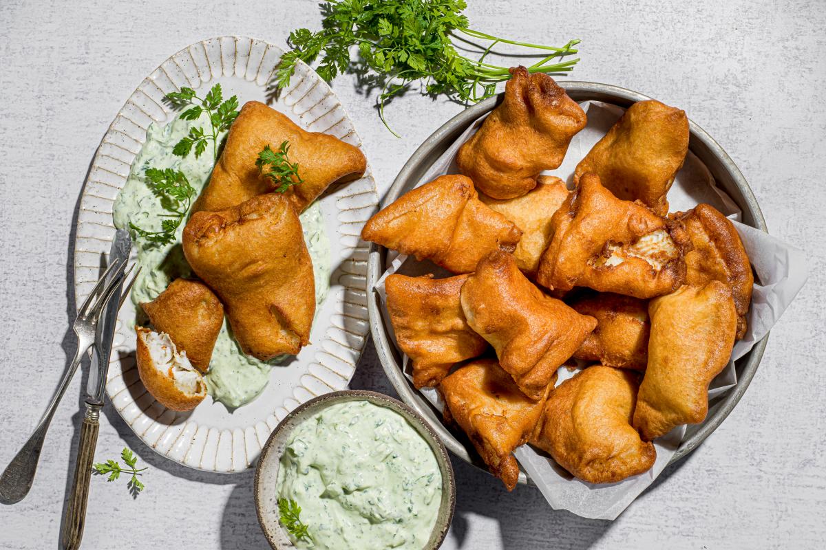 Pike-perch crispy bites with herb sauce - Recipes | fooby.ch