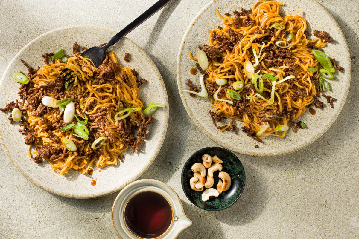 Nouilles au curry et viande hachée - Recette | fooby.ch