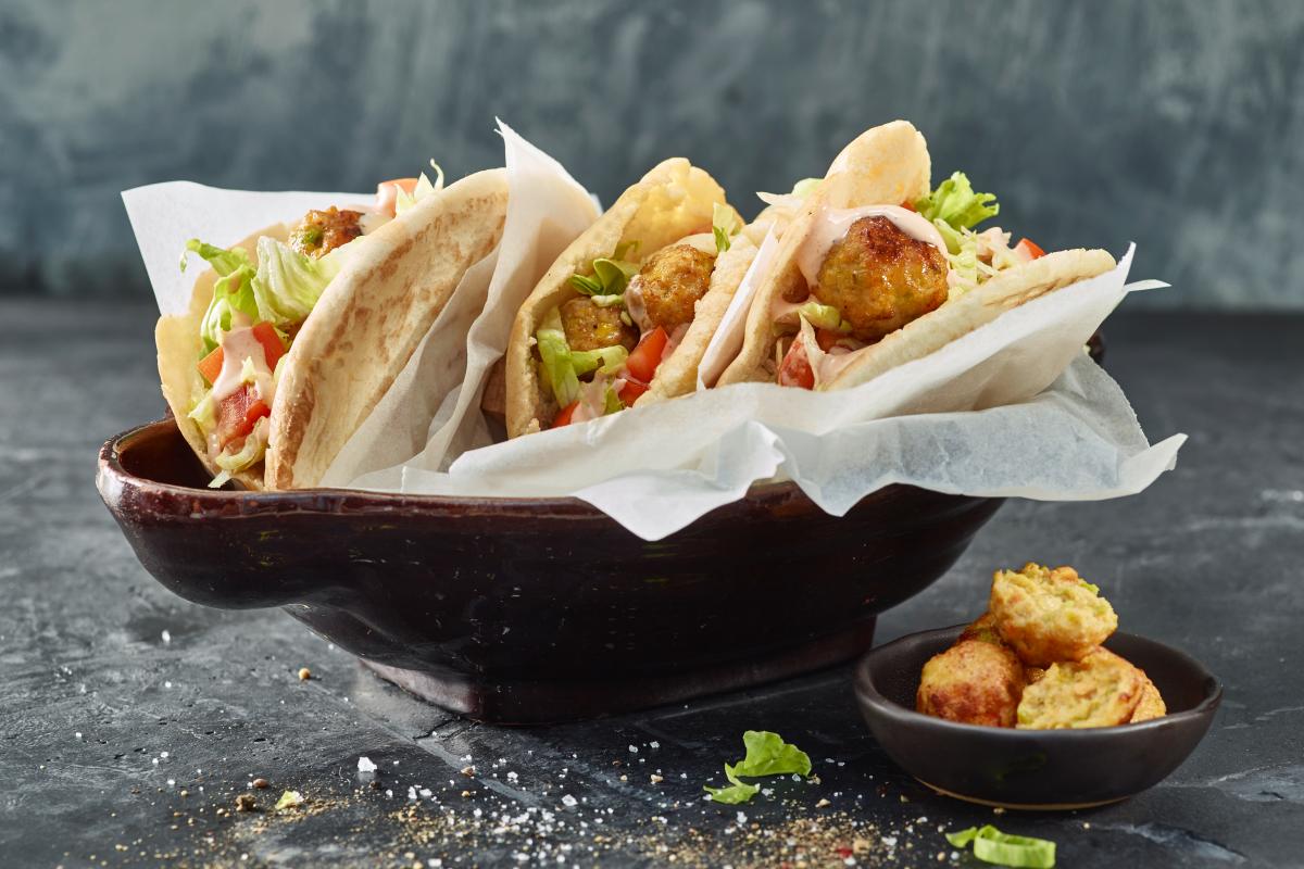 Karma-Balls in Pita - Rezepte | fooby.ch